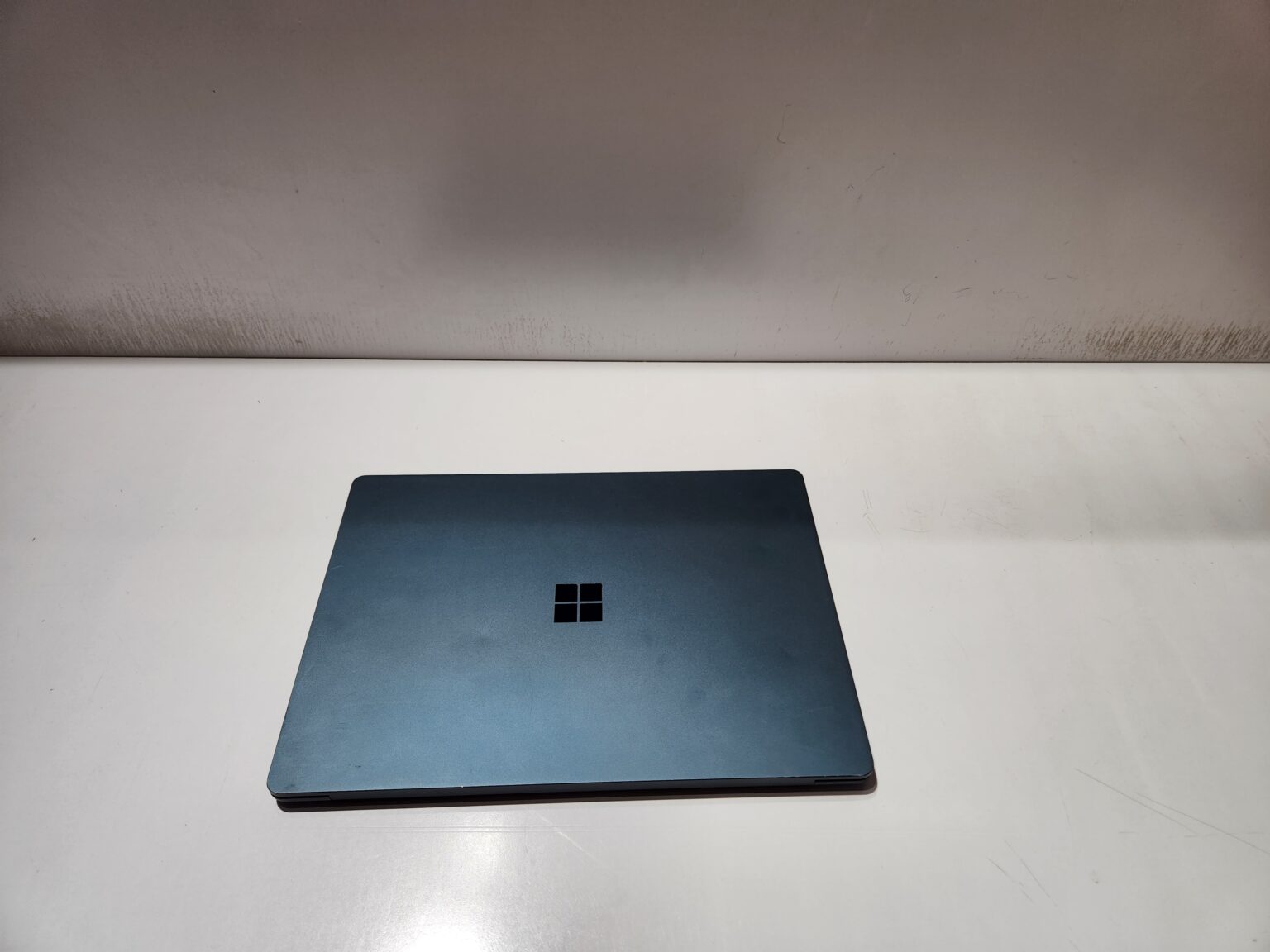 Microsoft Surface Laptop 1769 | Intel Core i7 @2.5GHz | 7th Gen | 8GB ...