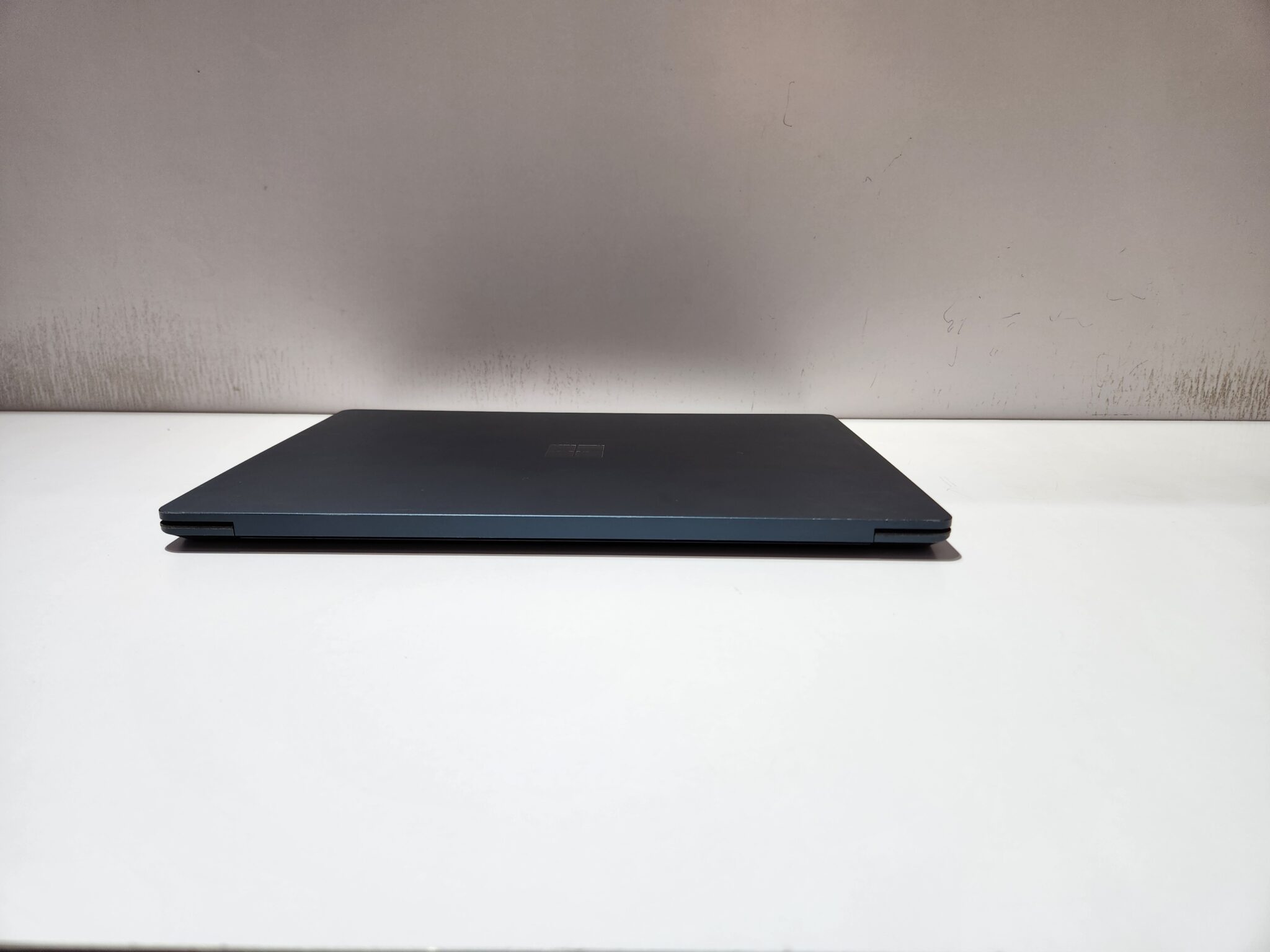 Microsoft Surface Laptop 1769 | Intel Core i7 @2.5GHz | 7th Gen | 8GB ...