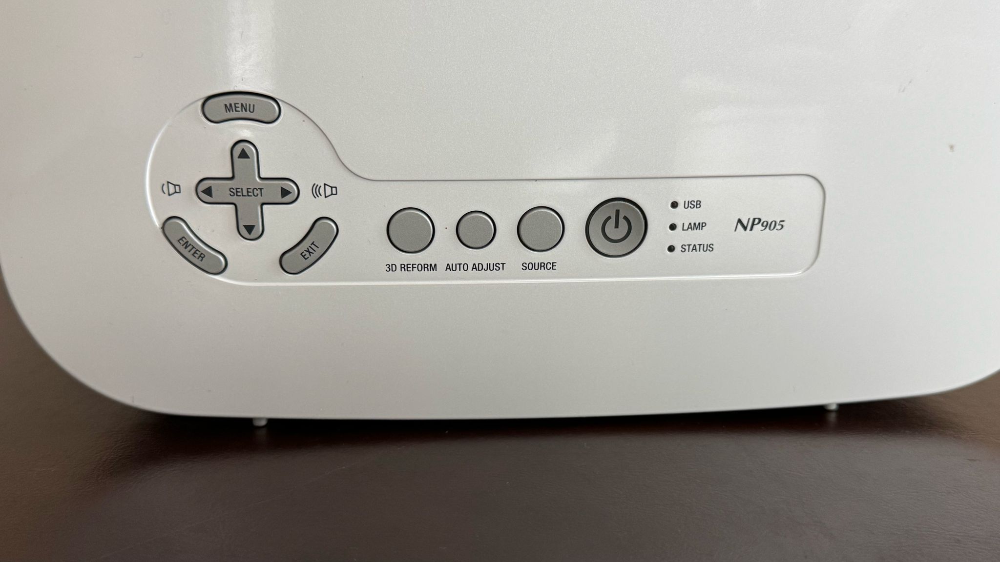 NEC NP905 LCD Projector | 3000 Lumens | Wireless Connectivity - Ryan ...
